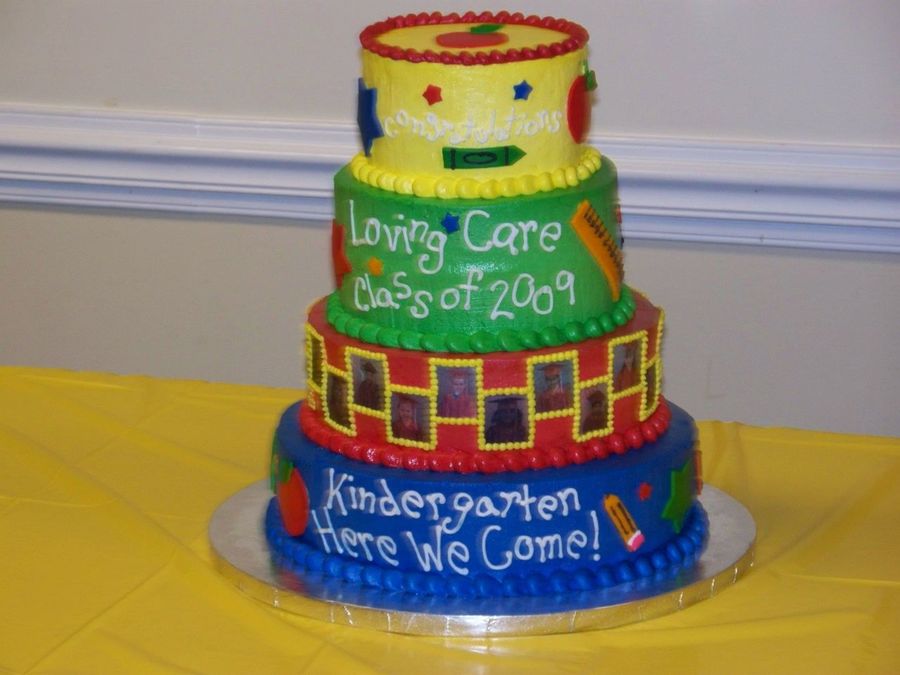 Preschool Graduation Cake #1 - CakeCentral.com