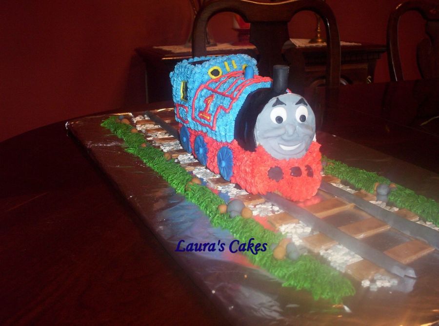 Thomas Tank - CakeCentral.com