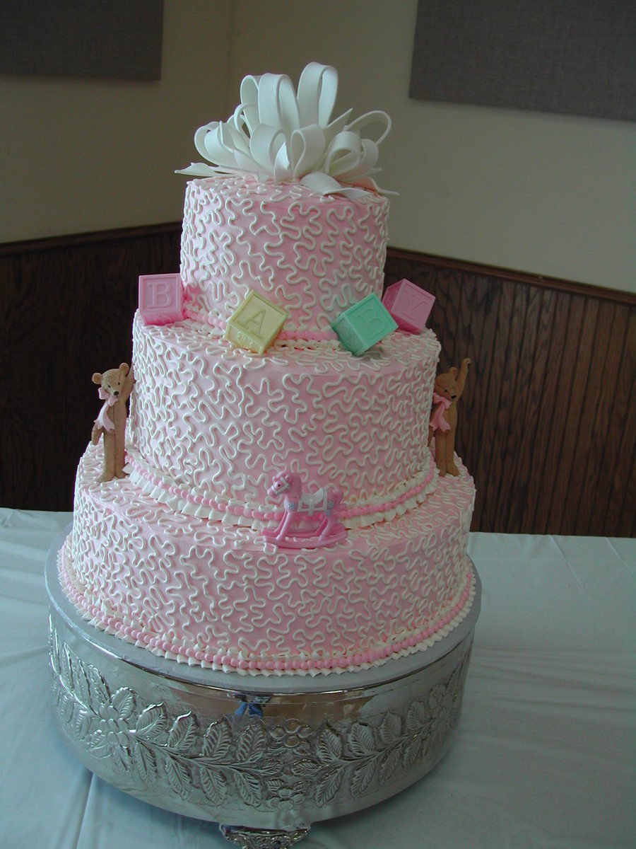 Round Baby Shower - CakeCentral.com