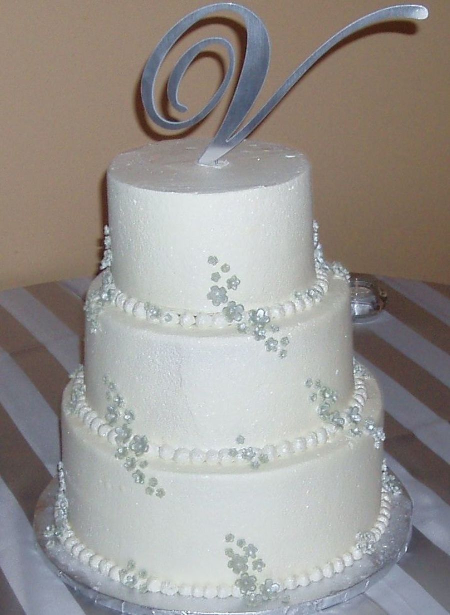 Tiny Mmf Flowers - CakeCentral.com