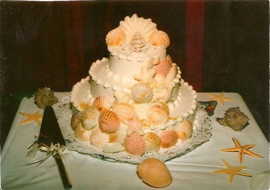 Seashell Wedding Cake - CakeCentral.com