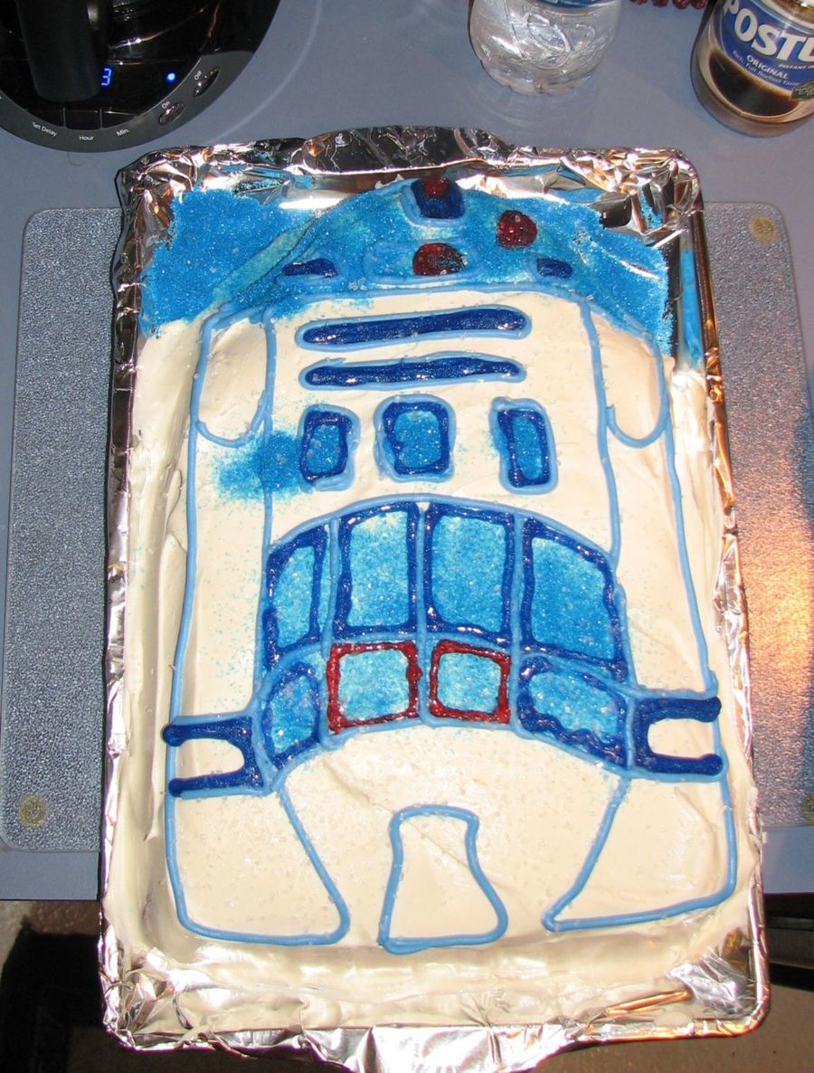 R2-D2 - CakeCentral.com