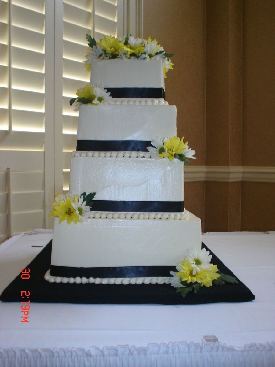 Square Wedding Cake - CakeCentral.com