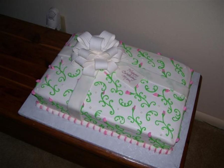 Present Cake - CakeCentral.com