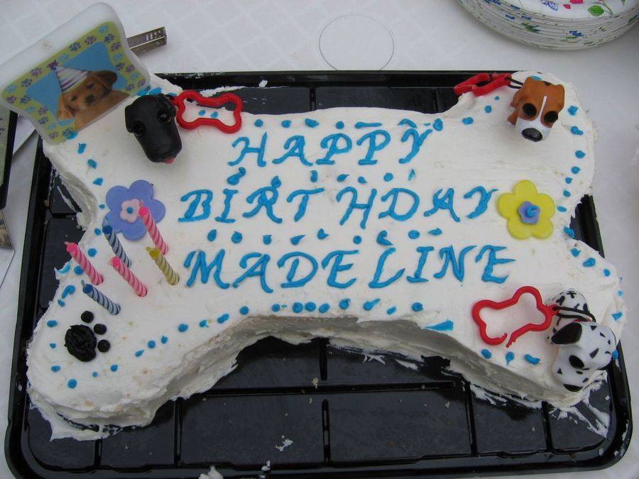 Dog Bone Cake - CakeCentral.com