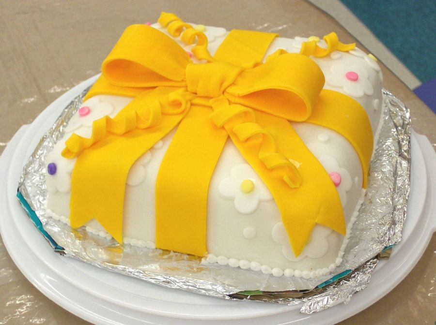 First Fondant Cake - CakeCentral.com