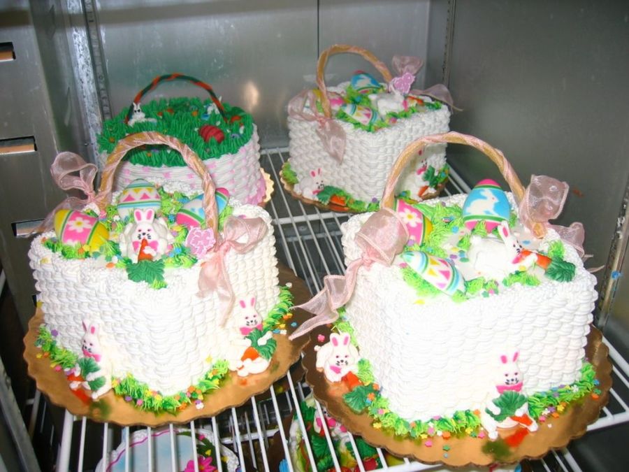 Tt's Easter Basket - CakeCentral.com