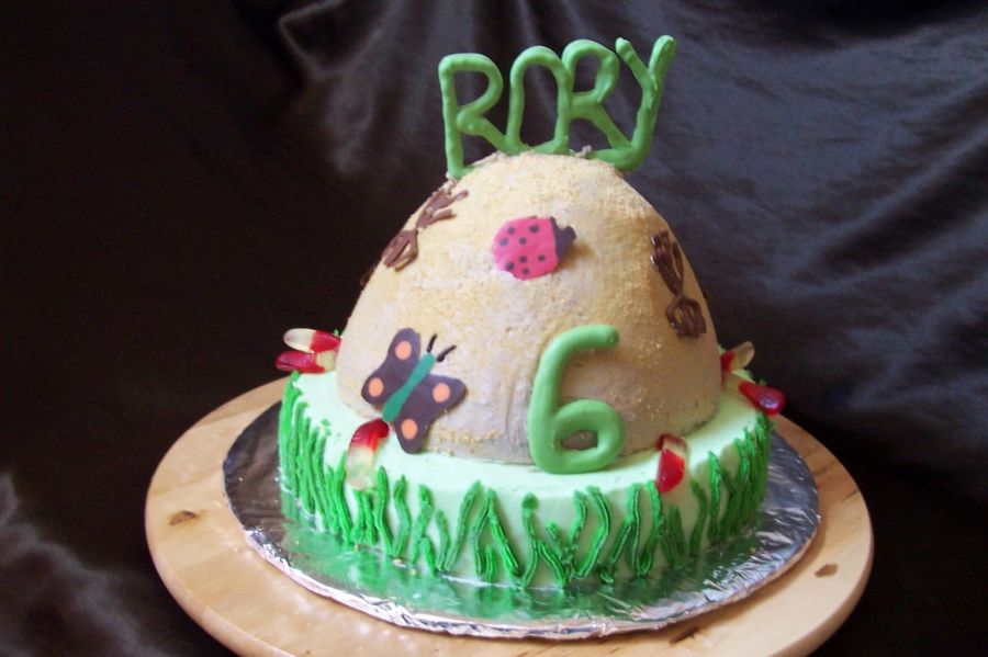 Ant Hill! - CakeCentral.com