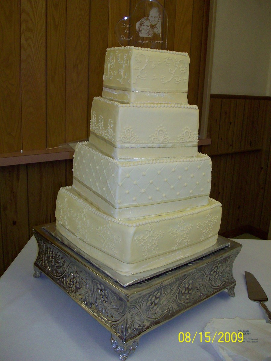 Ivory Cake - CakeCentral.com