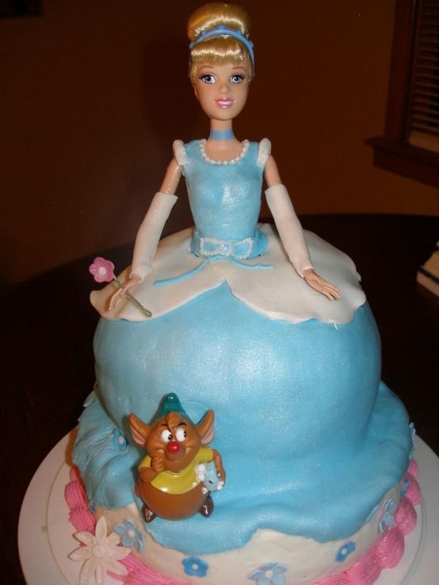 Cinderella - CakeCentral.com