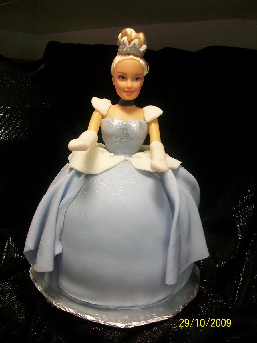 Cinderella - CakeCentral.com