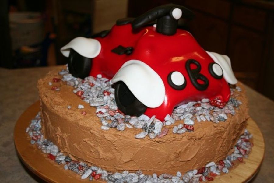 4 Wheeler Cake - CakeCentral.com