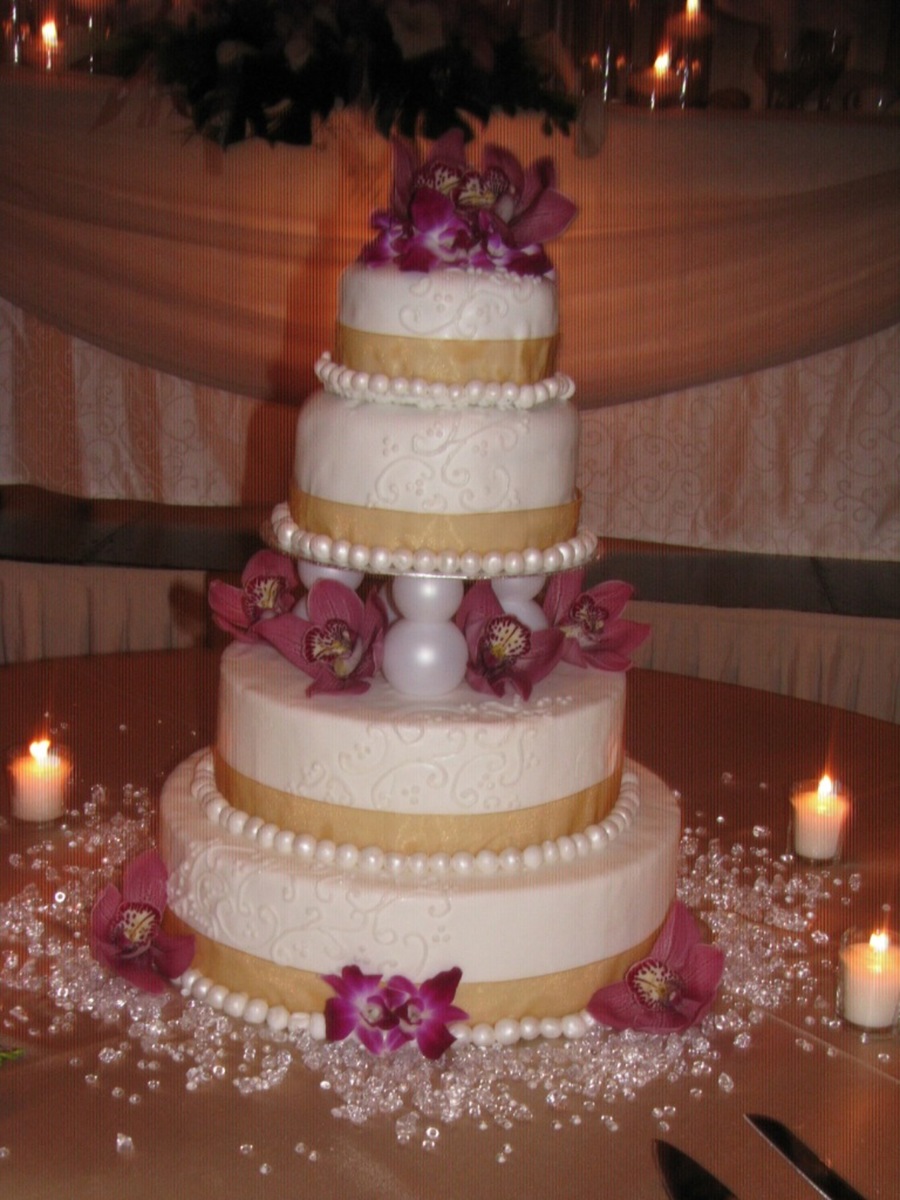 4 Tiered Wedding Cake - CakeCentral.com