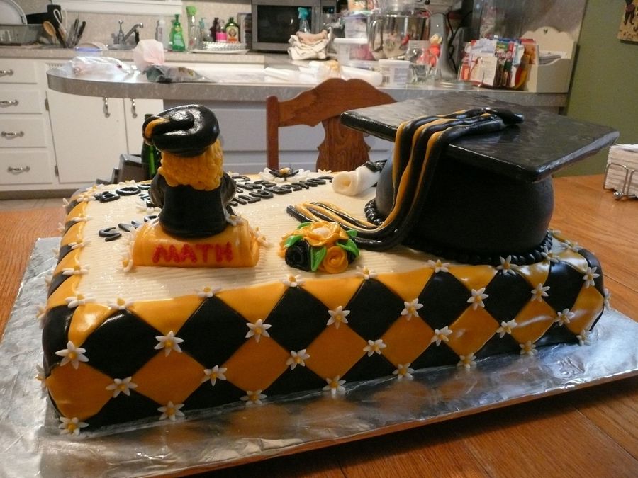 Purdue Graduation Cake - CakeCentral.com