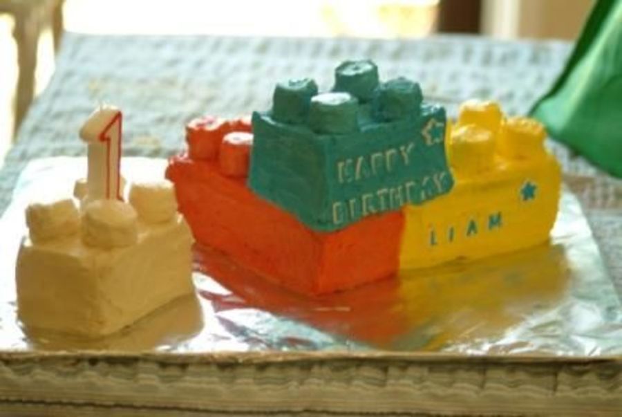 Building Block Birthday Cake - CakeCentral.com