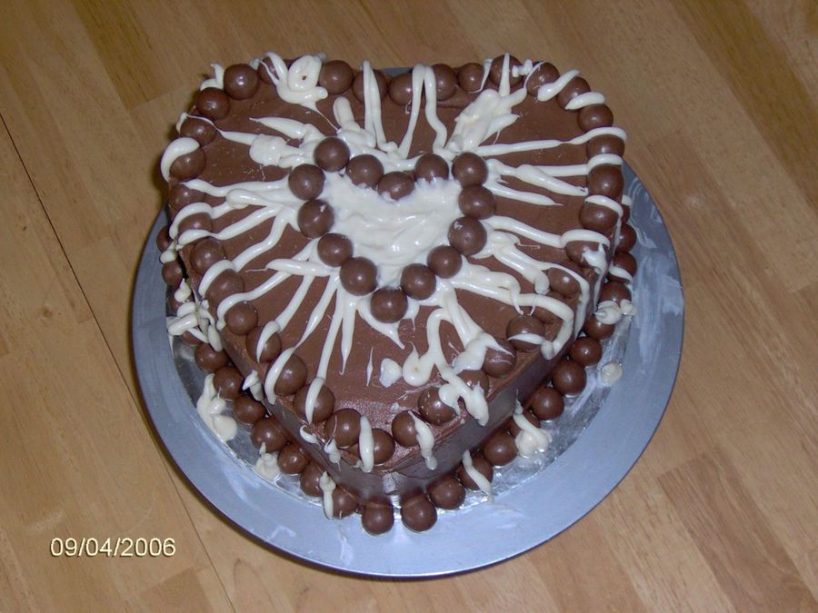 Valentine - CakeCentral.com