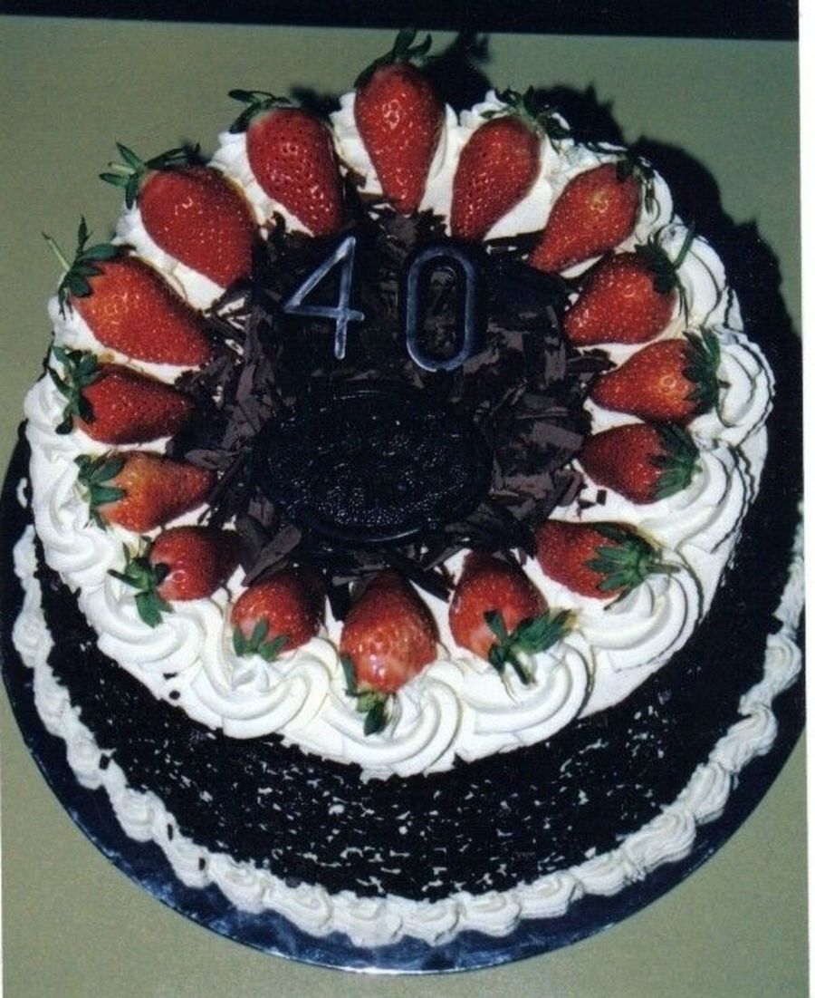 Black_Forrest_Cake.jpg - CakeCentral.com