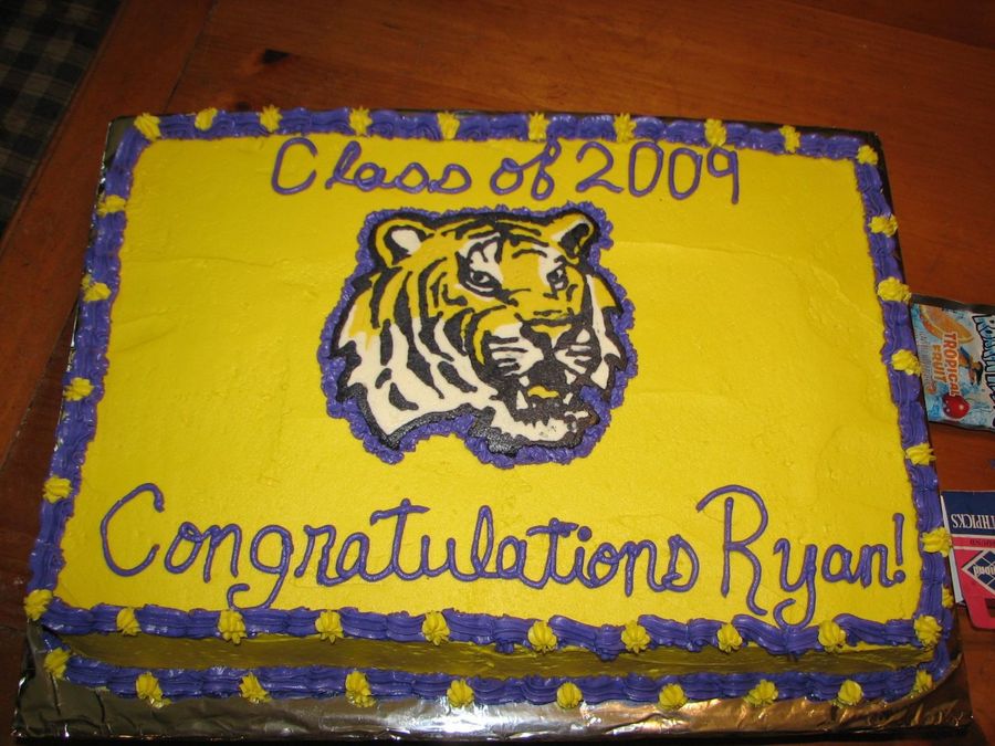 Lsu Graduation Cake - CakeCentral.com