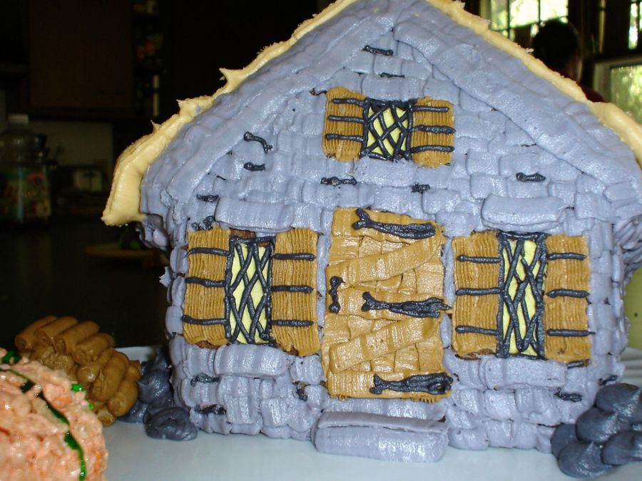 Hagrid's Hut - CakeCentral.com