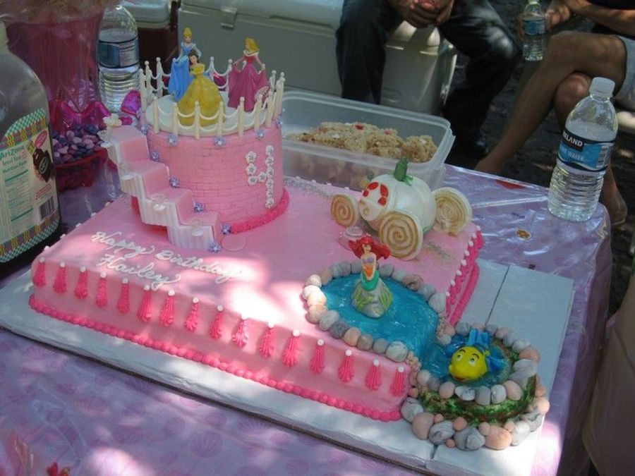 Princesses Dancing - CakeCentral.com
