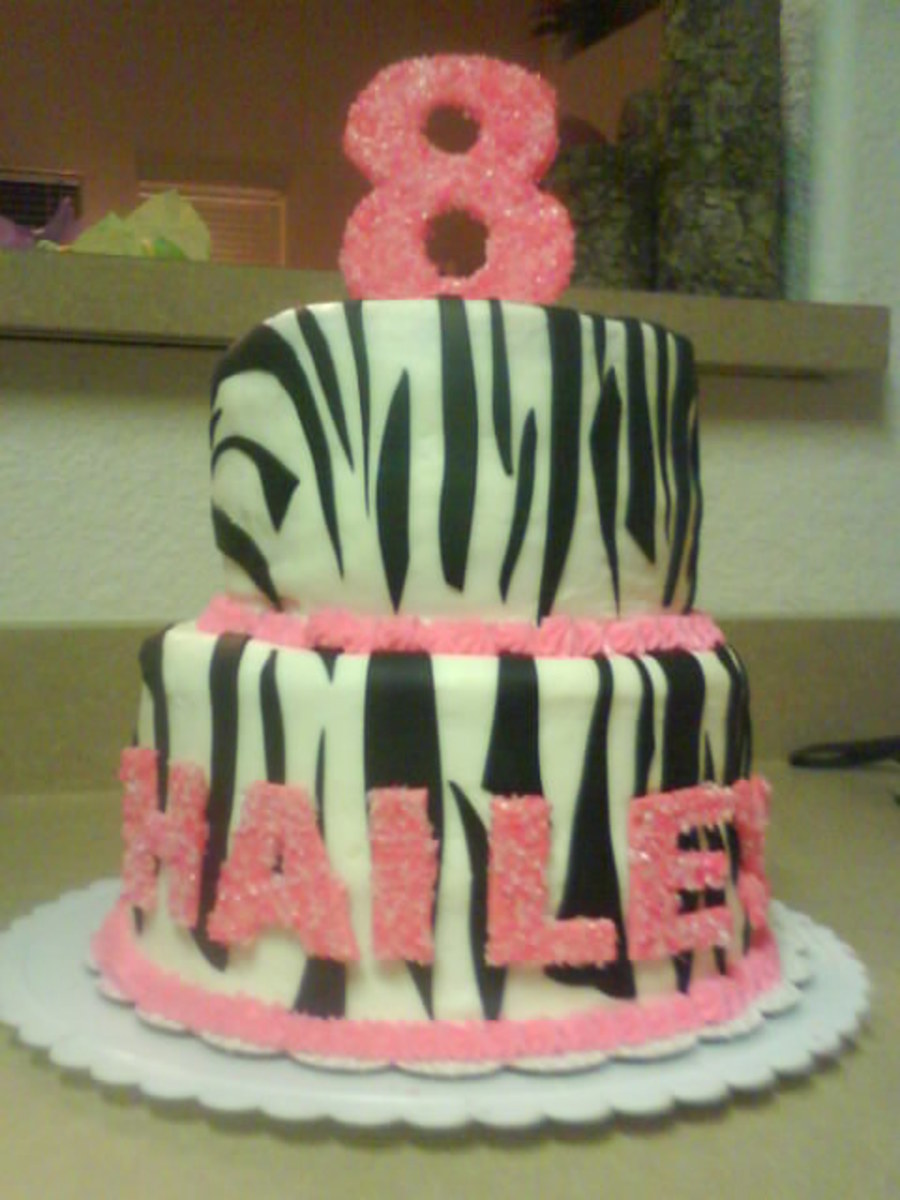 Hailey's 8Th Birthday Cake - CakeCentral.com