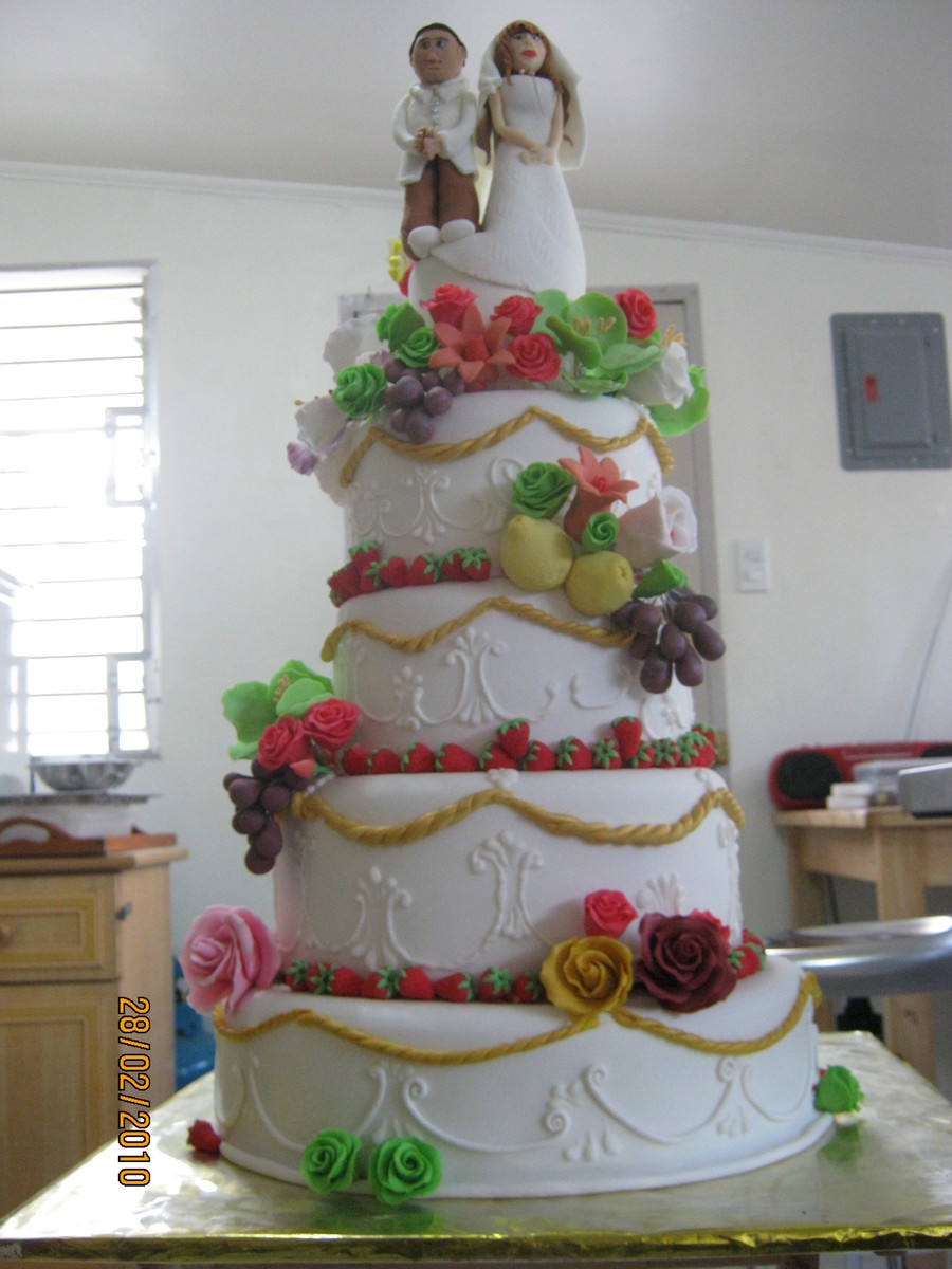 5 Layer Wedding Cake - CakeCentral.com