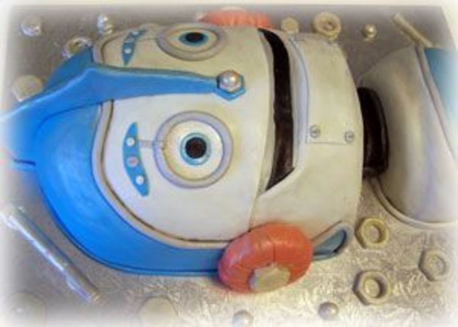 Rodney The Robot - CakeCentral.com