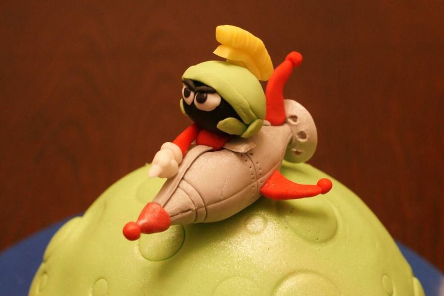 Marvin The Martian - CakeCentral.com
