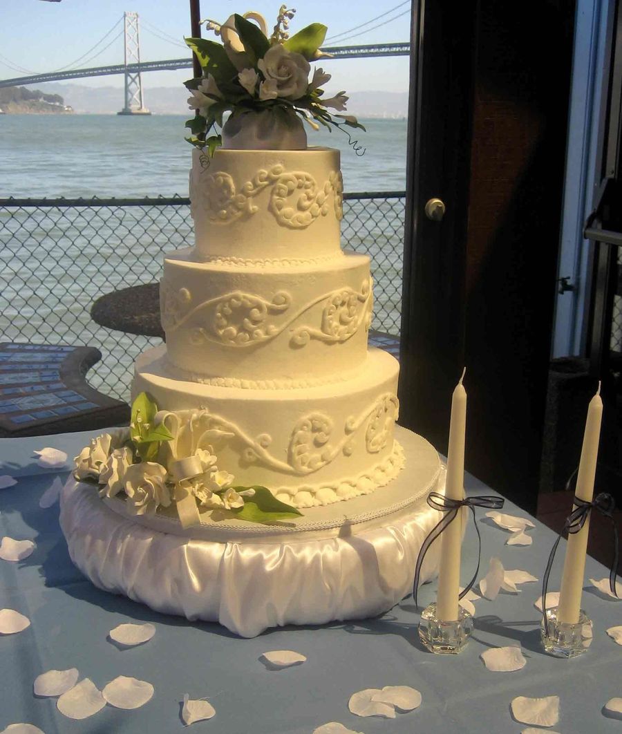 Traditional Wedding - CakeCentral.com
