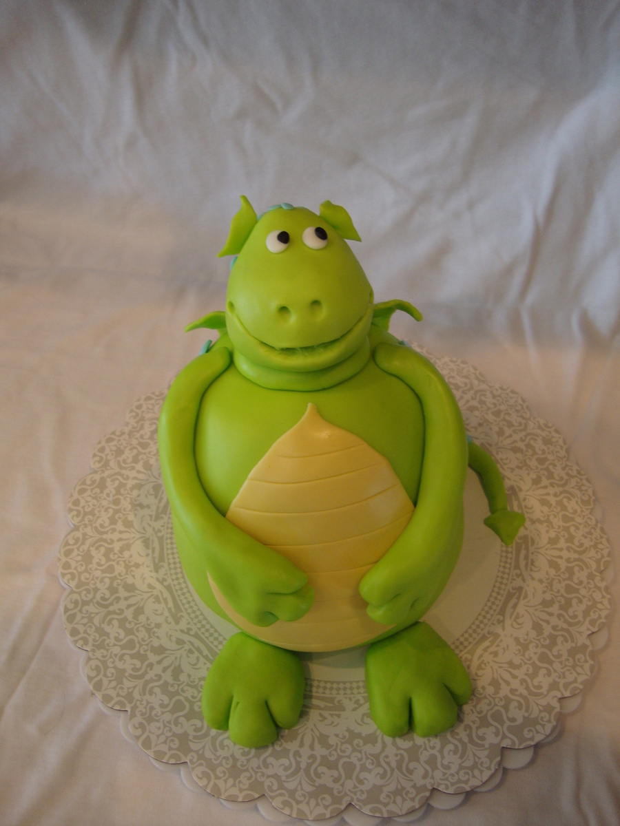 Tubby Dragon - CakeCentral.com