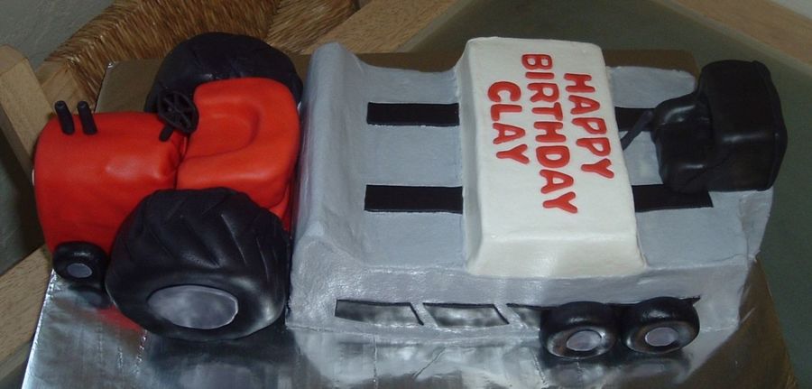 Tractor Pull - CakeCentral.com