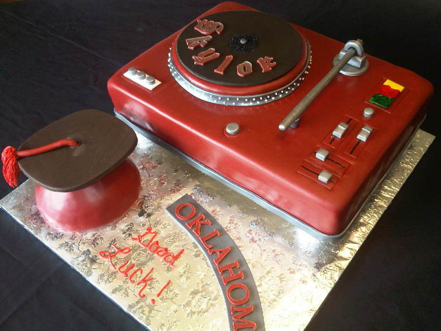 Dj Turntable Graduation Cake - CakeCentral.com