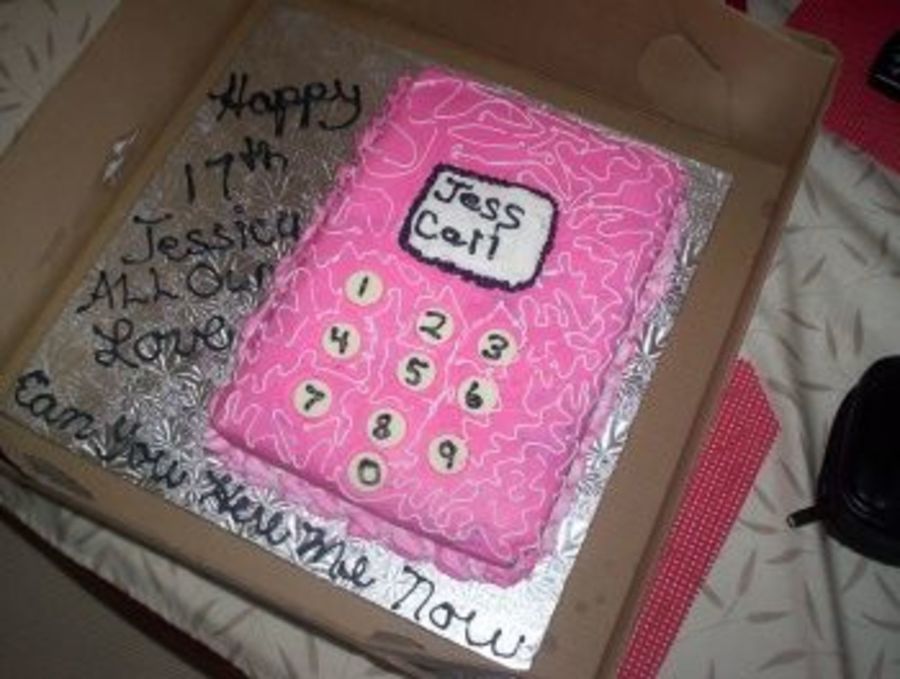 Phone Cake - CakeCentral.com