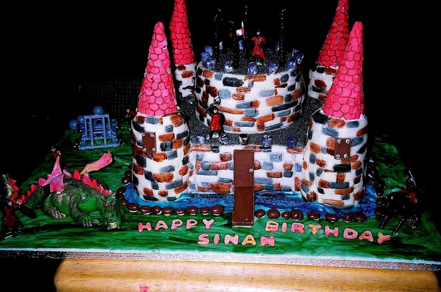 Fortress Cake - CakeCentral.com