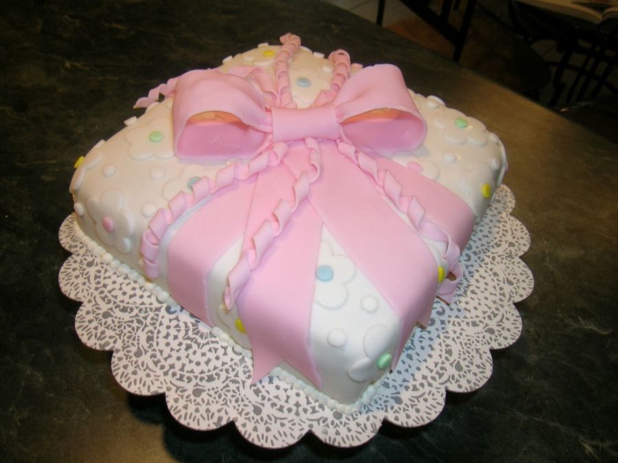 The Present - CakeCentral.com