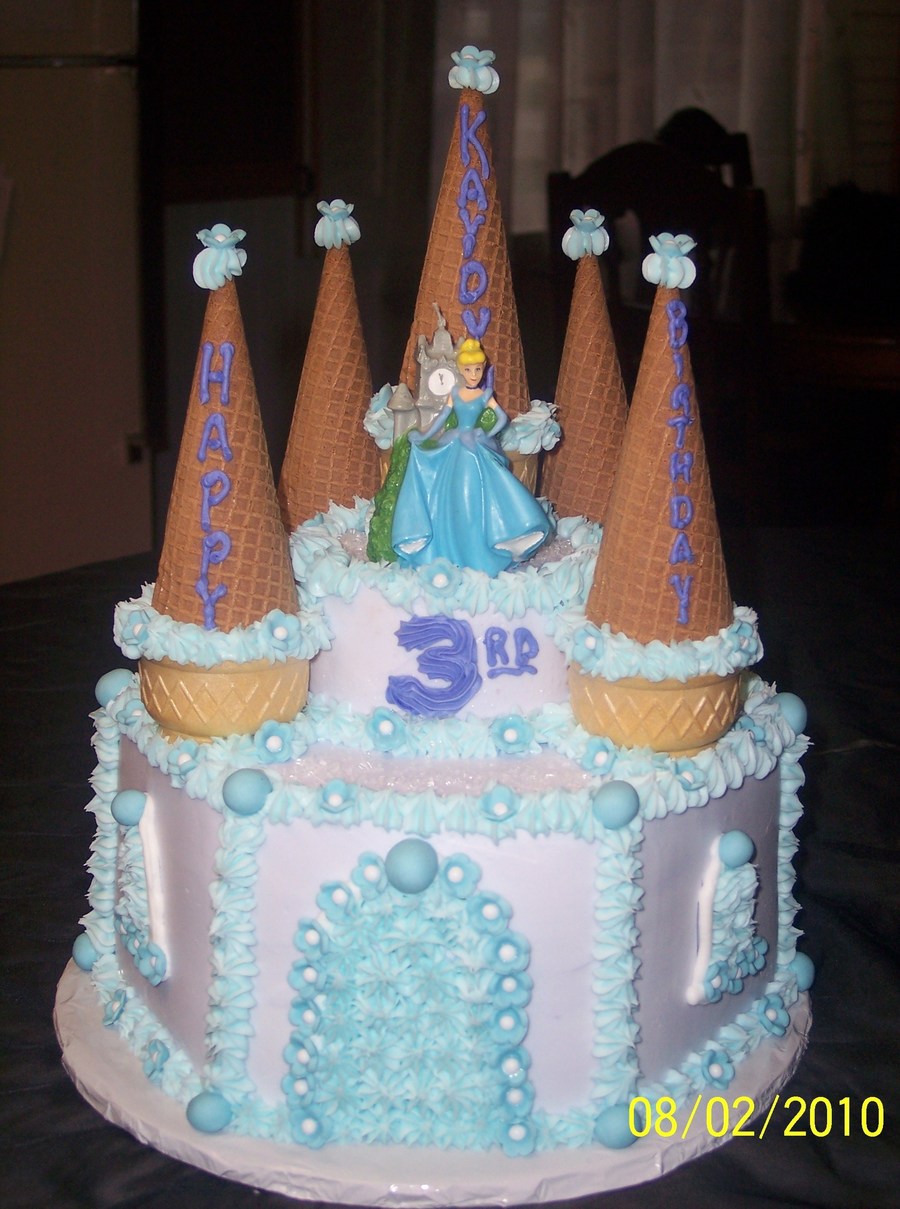 Cinderella Castle - CakeCentral.com