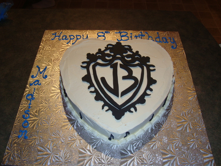 Jonas Brothers Cake - CakeCentral.com