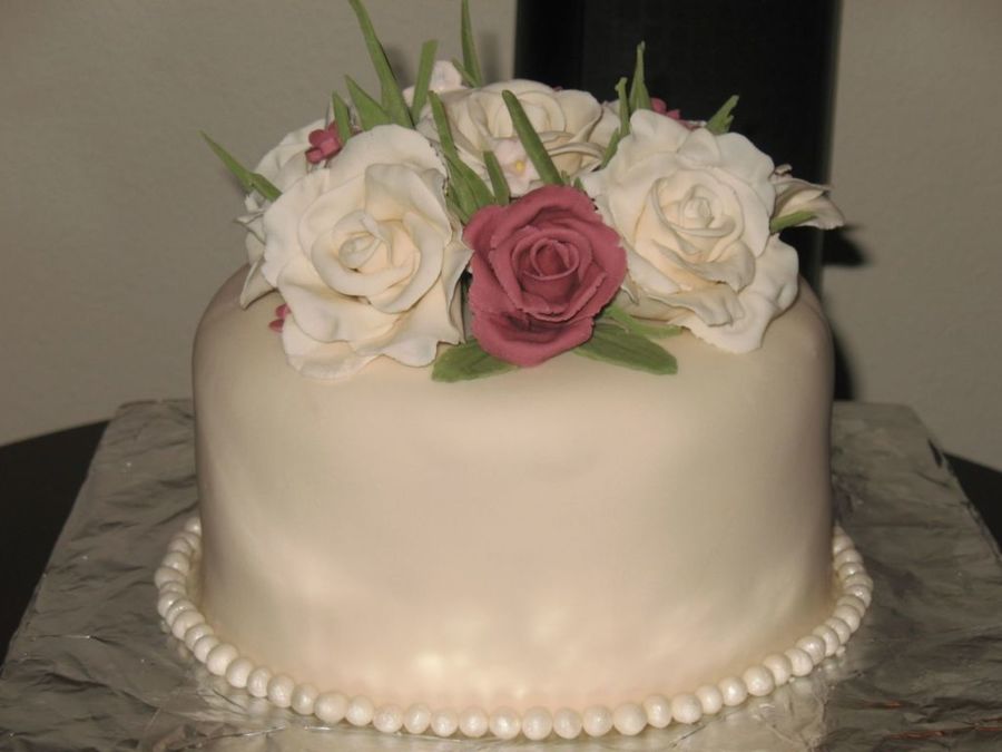 Sample Wedding Cake - CakeCentral.com
