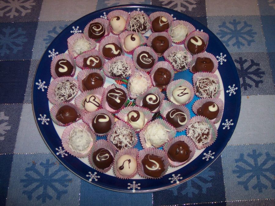 Cake Balls - CakeCentral.com