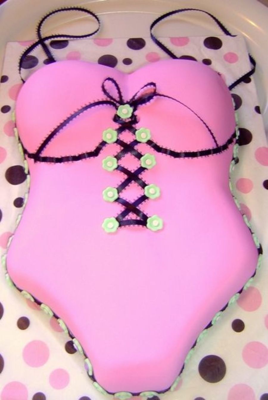Pink Lingerie Cake - CakeCentral.com