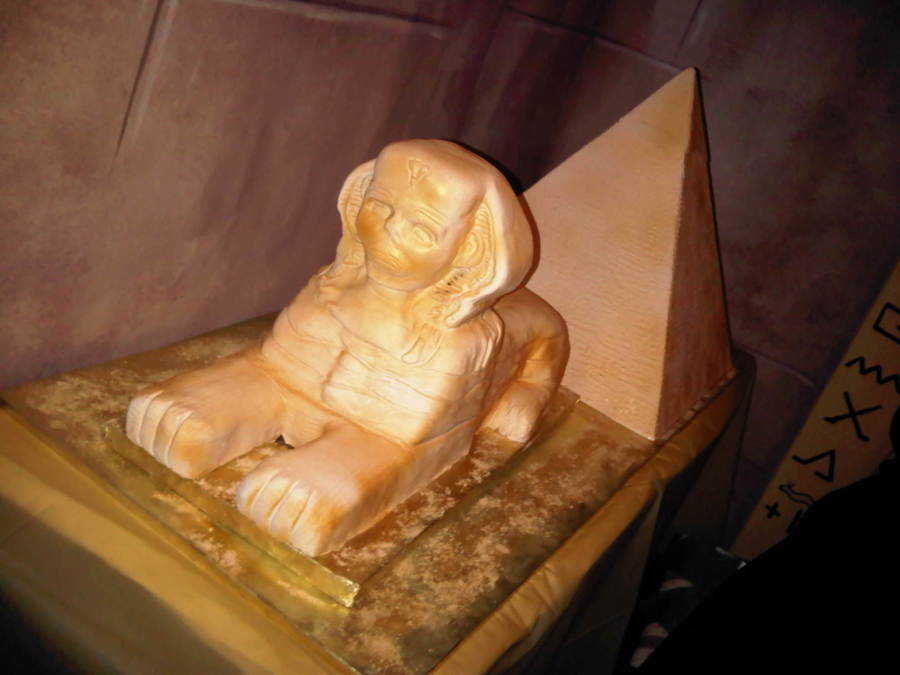 The Great Sphinx And Pyramid Of Giza - CakeCentral.com