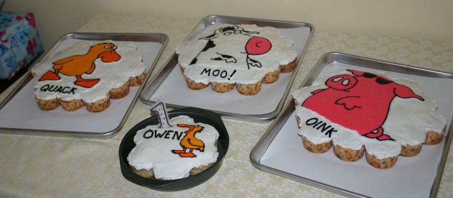 Boynton Trifecta - CakeCentral.com