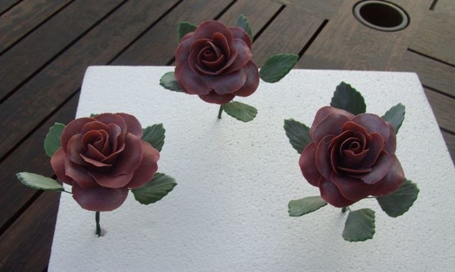 Roses3.jpg - CakeCentral.com