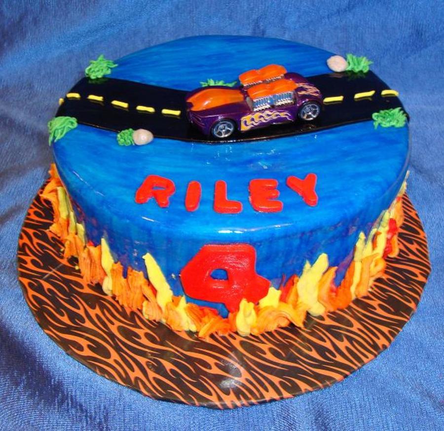 Hot Wheels - CakeCentral.com