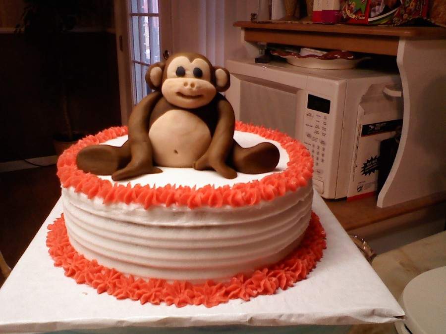 Monkey Smash Cake - CakeCentral.com