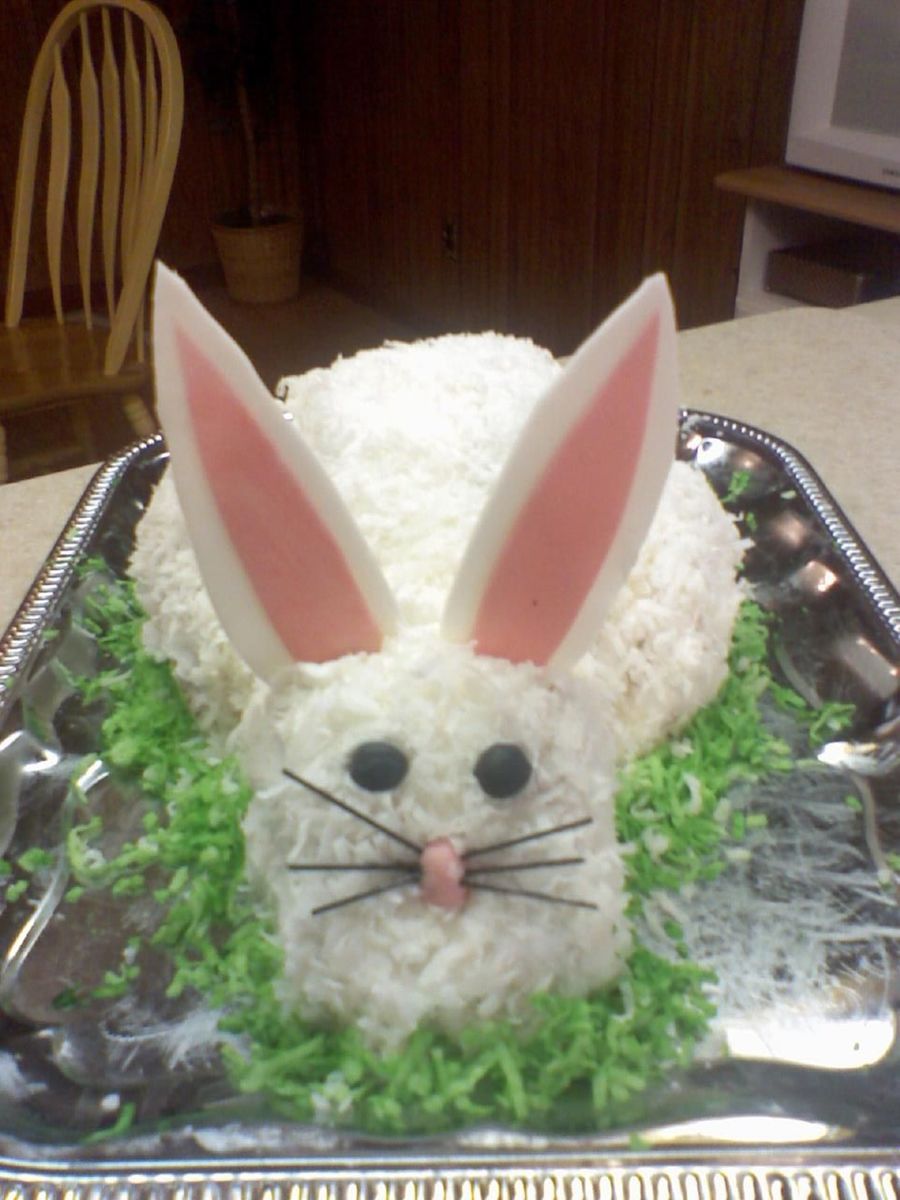 Easter Bunny Coconut Cake - CakeCentral.com