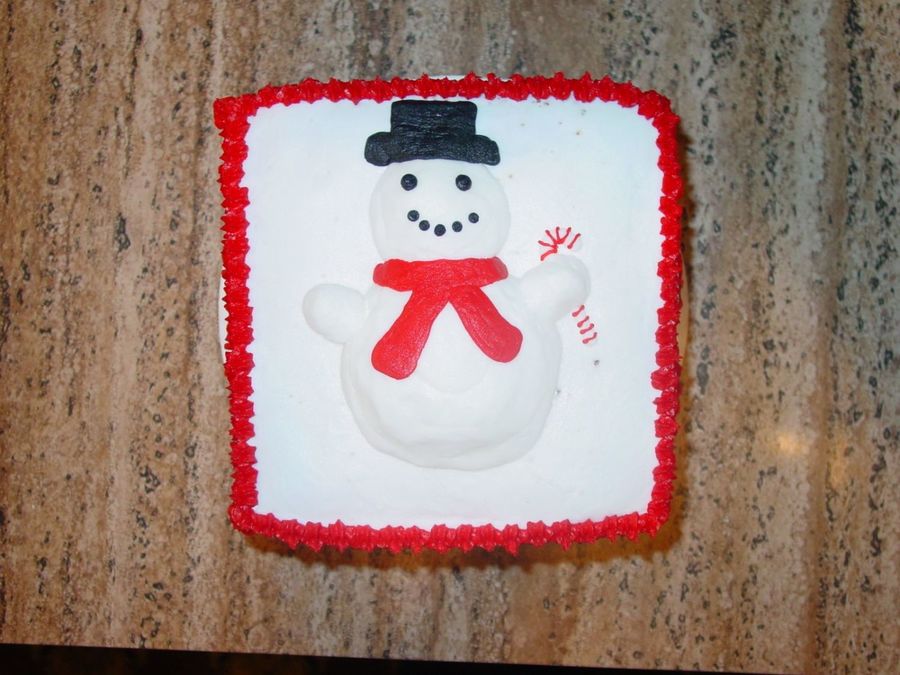 Christmas_2005_070.jpg - CakeCentral.com