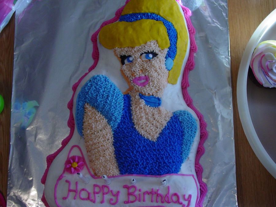 Ashleys_4Th_Birthday_018.jpg - CakeCentral.com