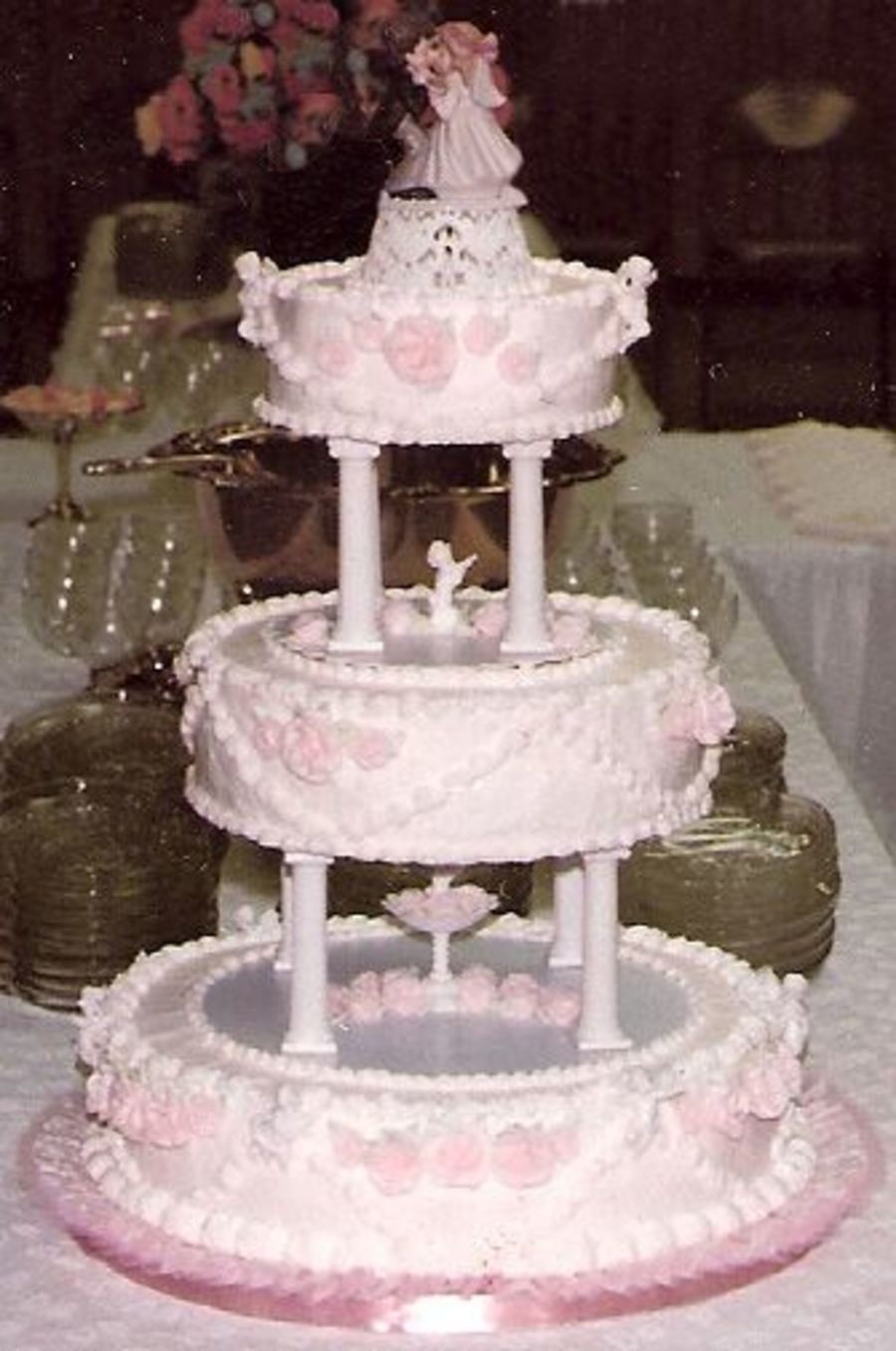 Dixie's Wedding Cake - CakeCentral.com