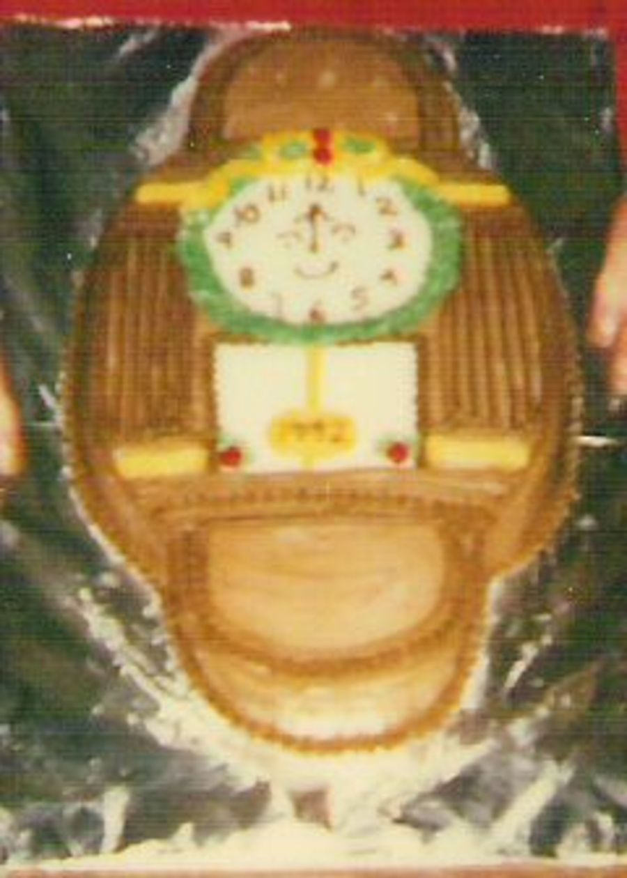 New Years Clock - CakeCentral.com